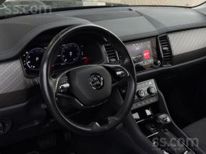 Черный Шкода Kodiaq 2023 в Валмиера, объемом двигателя 2.00 л и пробегом 97 тыс. км за 28500 €, фото 9 на AUTOMOTO.COM.LV