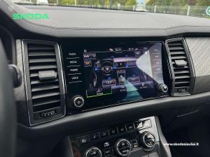 Black Skoda Kodiaq 2023 in Siauliai, with an engine capacity of 1.97 L and mileage of 244 thousand km for 24000 €, photo 32 on AUTOMOTO.COM.LV