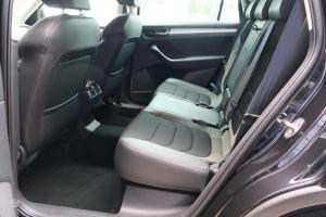Black Skoda Kodiaq 2023 in Vilnius, with an engine capacity of 1.97 L and mileage of 172 thousand km for 23100 €, photo 14 on AUTOMOTO.COM.LV