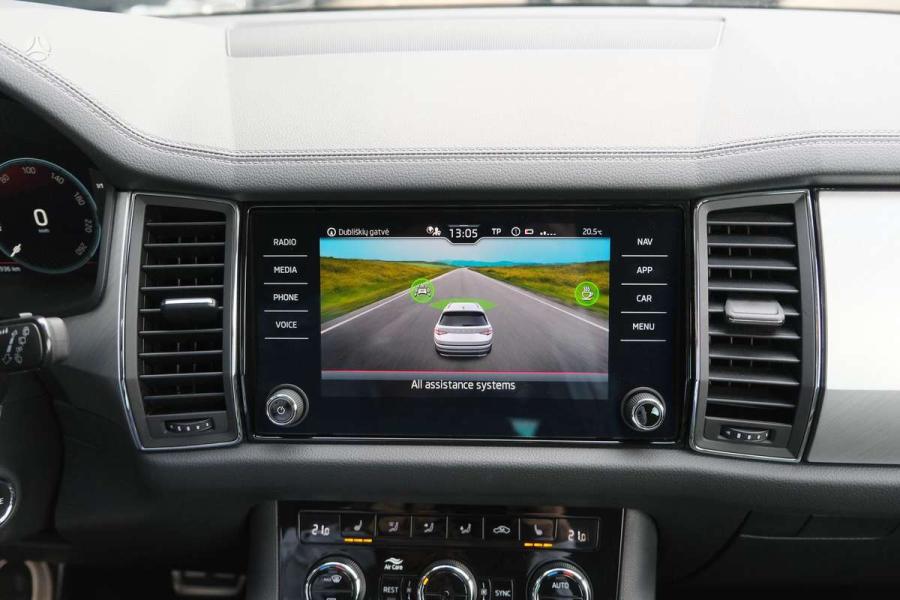 Black Skoda Kodiaq 2023 in Vilnius, with an engine capacity of 1.97 L and mileage of 172 thousand km for 23100 €, photo 21 on AUTOMOTO.COM.LV