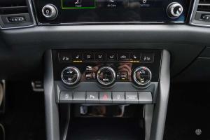 Black Skoda Kodiaq 2023 in Vilnius, with an engine capacity of 1.97 L and mileage of 172 thousand km for 23100 €, photo 22 on AUTOMOTO.COM.LV