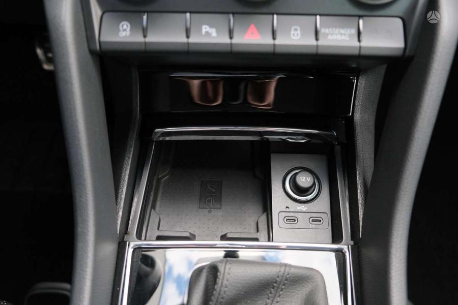 Black Skoda Kodiaq 2023 in Vilnius, with an engine capacity of 1.97 L and mileage of 172 thousand km for 23100 €, photo 23 on AUTOMOTO.COM.LV