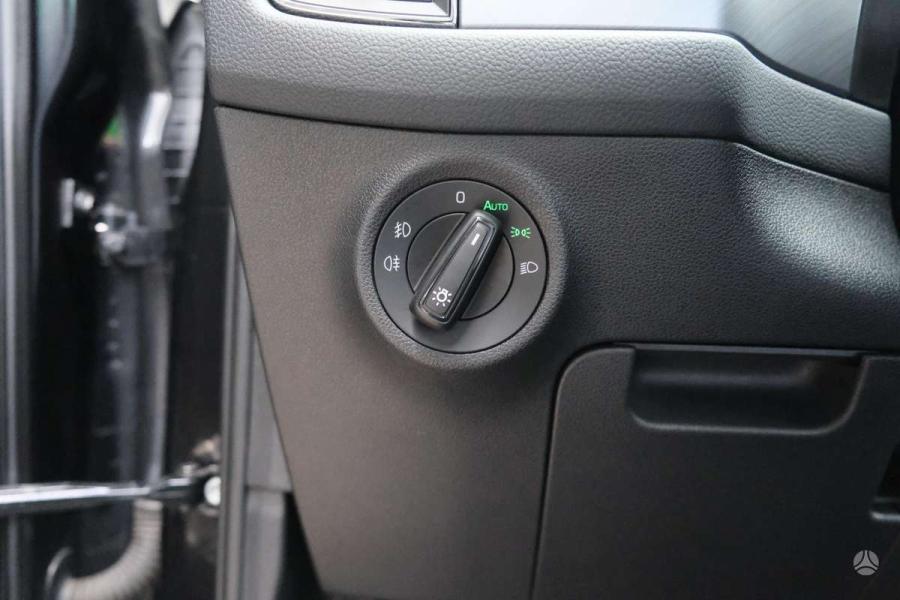 Black Skoda Kodiaq 2023 in Vilnius, with an engine capacity of 1.97 L and mileage of 172 thousand km for 23100 €, photo 29 on AUTOMOTO.COM.LV