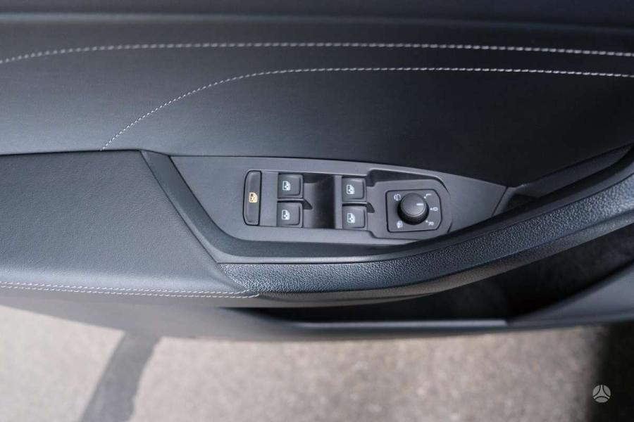 Black Skoda Kodiaq 2023 in Vilnius, with an engine capacity of 1.97 L and mileage of 172 thousand km for 23100 €, photo 30 on AUTOMOTO.COM.LV