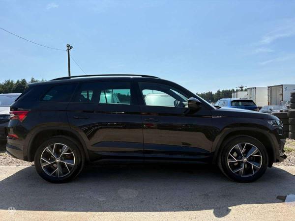 Melns Skoda Kodiaq 2023 Viļņa, ar dzinēja tilpumu 1.97 L un nobraukumu 198 tūkst. km par 23400 €, foto 5 vietnē AUTOMOTO.COM.LV