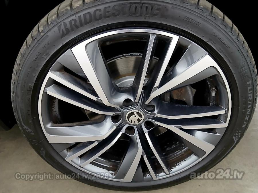 Черный Шкода Kodiaq 2023 в Таллин, объемом двигателя 2.00 л и пробегом 170 тыс. км за 29950 €, фото 28 на AUTOMOTO.COM.LV
