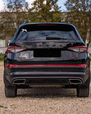 Черный Шкода Kodiaq 2023 в Каунас, объемом двигателя 1.98 л и пробегом 80 тыс. км за 36000 €, фото 7 на AUTOMOTO.COM.LV