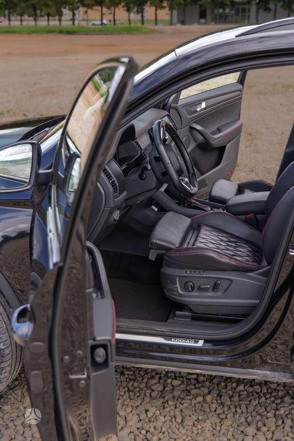 Black Skoda Kodiaq 2023 in Kaunas, with an engine capacity of 1.98 L and mileage of 80 thousand km for 36000 €, photo 8 on AUTOMOTO.COM.LV