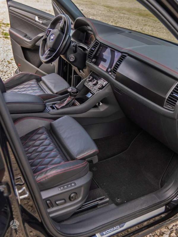 Black Skoda Kodiaq 2023 in Kaunas, with an engine capacity of 1.98 L and mileage of 80 thousand km for 36000 €, photo 10 on AUTOMOTO.COM.LV