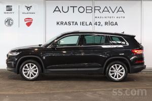 Melns Skoda Kodiaq 2023 Rīga, ar dzinēja tilpumu 2.00 L un nobraukumu 92 tūkst. km par 26490 €, foto 5 vietnē AUTOMOTO.COM.LV