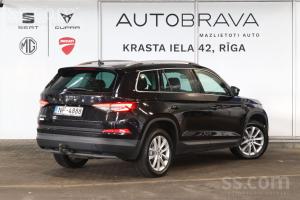 Melns Skoda Kodiaq 2023 Rīga, ar dzinēja tilpumu 2.00 L un nobraukumu 92 tūkst. km par 26490 €, foto 7 vietnē AUTOMOTO.COM.LV