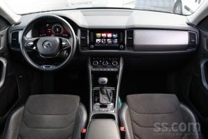 Melns Skoda Kodiaq 2023 Rīga, ar dzinēja tilpumu 2.00 L un nobraukumu 92 tūkst. km par 26490 €, foto 26 vietnē AUTOMOTO.COM.LV