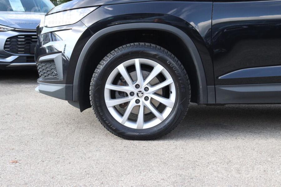 Melns Skoda Kodiaq 2023 Rīga, ar dzinēja tilpumu 2.00 L un nobraukumu 92 tūkst. km par 26490 €, foto 33 vietnē AUTOMOTO.COM.LV