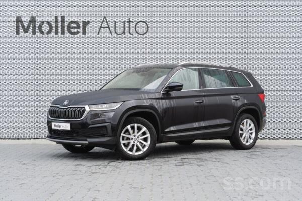 Skoda Kodiaq 2023 in Riga on AUTOMOTO.COM.LV Black Skoda Kodiaq 2023 in Riga, with an engine capacity of 1.50 L and mileage of 125 thousand km for 28650 €, photo 1 on AUTOMOTO.COM.LV
