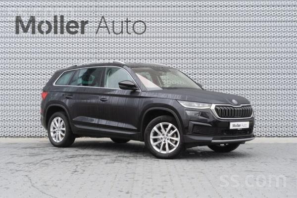 Skoda Kodiaq 2023 in Riga on AUTOMOTO.COM.LV Black Skoda Kodiaq 2023 in Riga, with an engine capacity of 1.50 L and mileage of 125 thousand km for 28650 €, photo 3 on AUTOMOTO.COM.LV