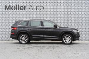 Black Skoda Kodiaq 2023 in Riga, with an engine capacity of 1.50 L and mileage of 125 thousand km for 28650 €, photo 6 on AUTOMOTO.COM.LV