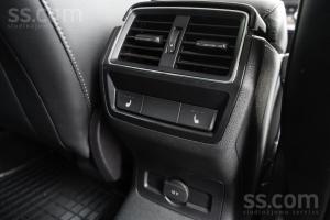 Black Skoda Kodiaq 2023 in Riga, with an engine capacity of 1.50 L and mileage of 125 thousand km for 28650 €, photo 29 on AUTOMOTO.COM.LV
