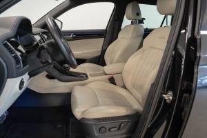 Черный Шкода Kodiaq 2023 в Вильнюс, объемом двигателя 2.00 л и пробегом 77 тыс. км за 35900 €, фото 8 на AUTOMOTO.COM.LV