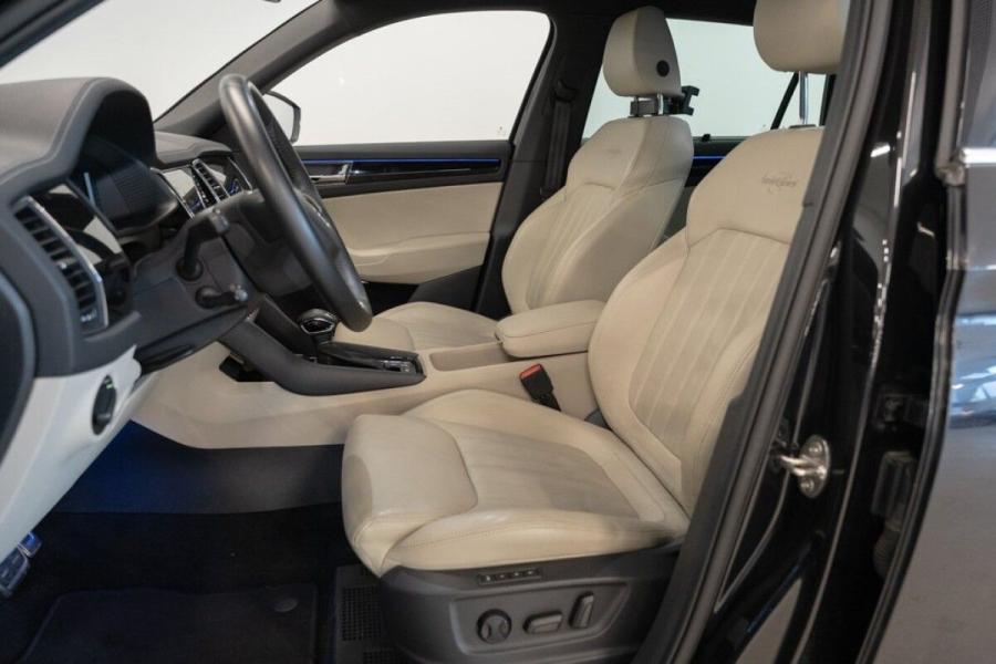 Черный Шкода Kodiaq 2023 в Вильнюс, объемом двигателя 2.00 л и пробегом 77 тыс. км за 35900 €, фото 8 на AUTOMOTO.COM.LV