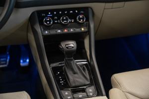Черный Шкода Kodiaq 2023 в Вильнюс, объемом двигателя 2.00 л и пробегом 77 тыс. км за 35900 €, фото 20 на AUTOMOTO.COM.LV
