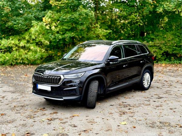 Skoda Kodiaq 2023 Kauņa vietnē Melns Skoda Kodiaq 2023 Kauņa, ar dzinēja tilpumu 2.00 L un nobraukumu 66 tūkst. km par 29600 €, foto 1 vietnē AUTOMOTO.COM.LV