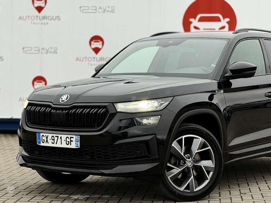 Black Skoda Kodiaq 2024 in Taurage, with an engine capacity of 2.00 L and mileage of 153 thousand km for 28900 €, photo 7 on AUTOMOTO.COM.LV