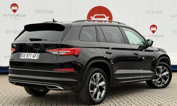 Melns Skoda Kodiaq 2024 Tauragė, ar dzinēja tilpumu 2.00 L un nobraukumu 153 tūkst. km par 28900 €, foto 10 vietnē AUTOMOTO.COM.LV
