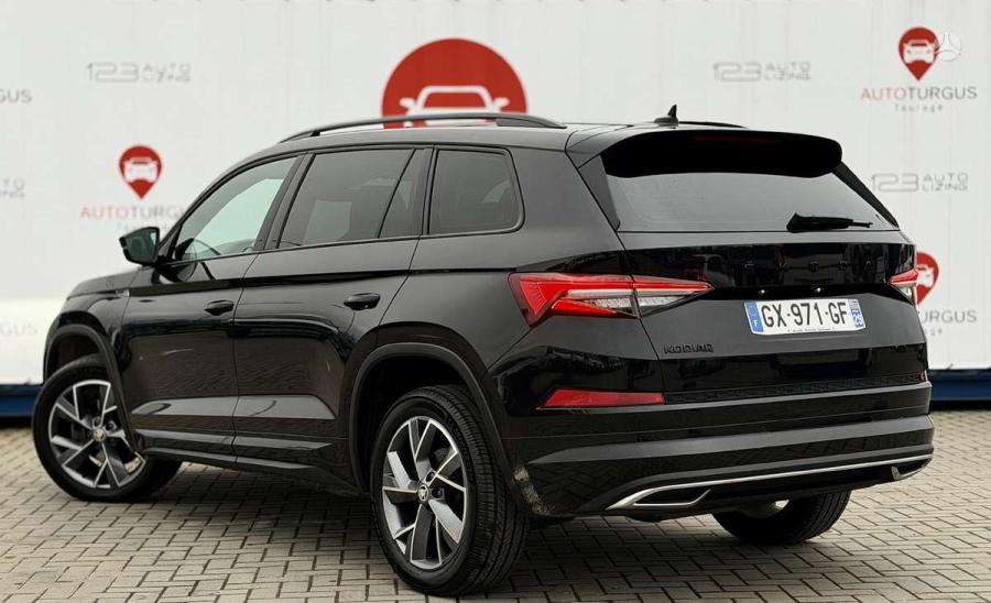 Black Skoda Kodiaq 2024 in Taurage, with an engine capacity of 2.00 L and mileage of 153 thousand km for 28900 €, photo 11 on AUTOMOTO.COM.LV