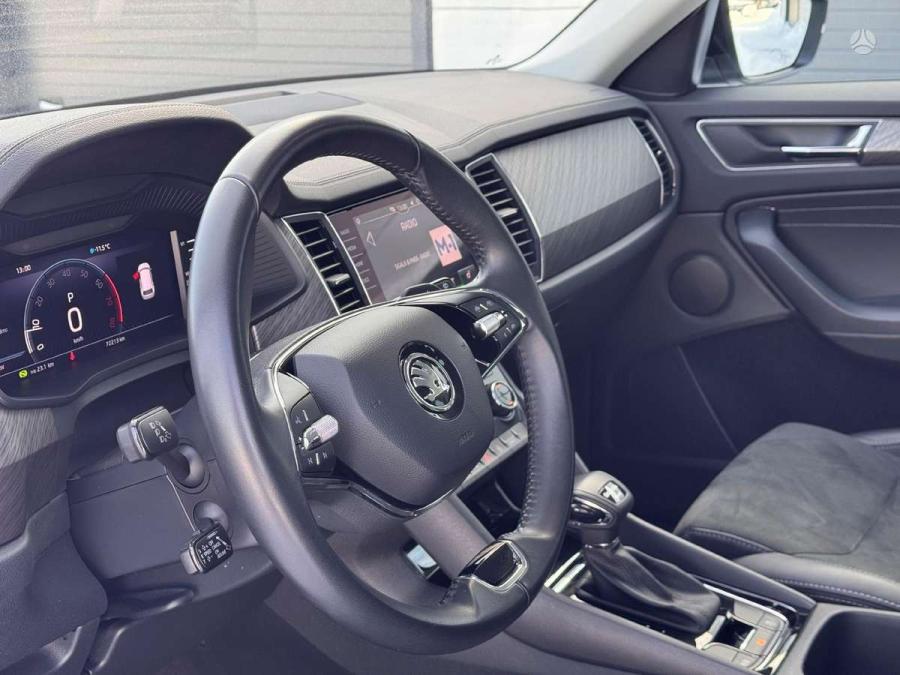 Black Skoda Kodiaq 2024 in Vilnius, with an engine capacity of 1.98 L and mileage of 73 thousand km for 33500 €, photo 10 on AUTOMOTO.COM.LV