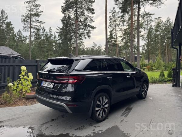 Melns Skoda Kodiaq 2024 Rīga, ar dzinēja tilpumu 2.00 L un nobraukumu 34 tūkst. km par 43900 €, foto 4 vietnē AUTOMOTO.COM.LV