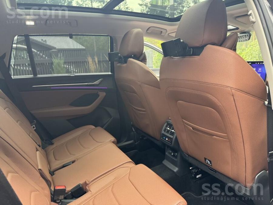 Melns Skoda Kodiaq 2024 Rīga, ar dzinēja tilpumu 2.00 L un nobraukumu 34 tūkst. km par 43900 €, foto 12 vietnē AUTOMOTO.COM.LV
