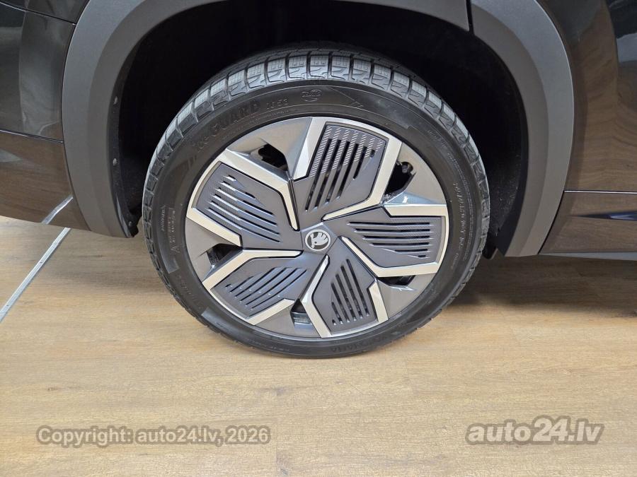 Черный Шкода Kodiaq 2024 в Таллин, объемом двигателя 2.00 л и пробегом 10 тыс. км за 45900 €, фото 22 на AUTOMOTO.COM.LV