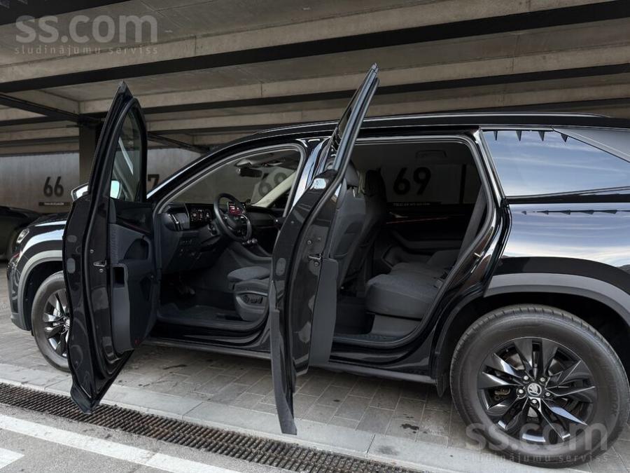Черный Шкода Kodiaq 2024 в Рига, объемом двигателя 2.00 л и пробегом 33 тыс. км за 32500 €, фото 17 на AUTOMOTO.COM.LV