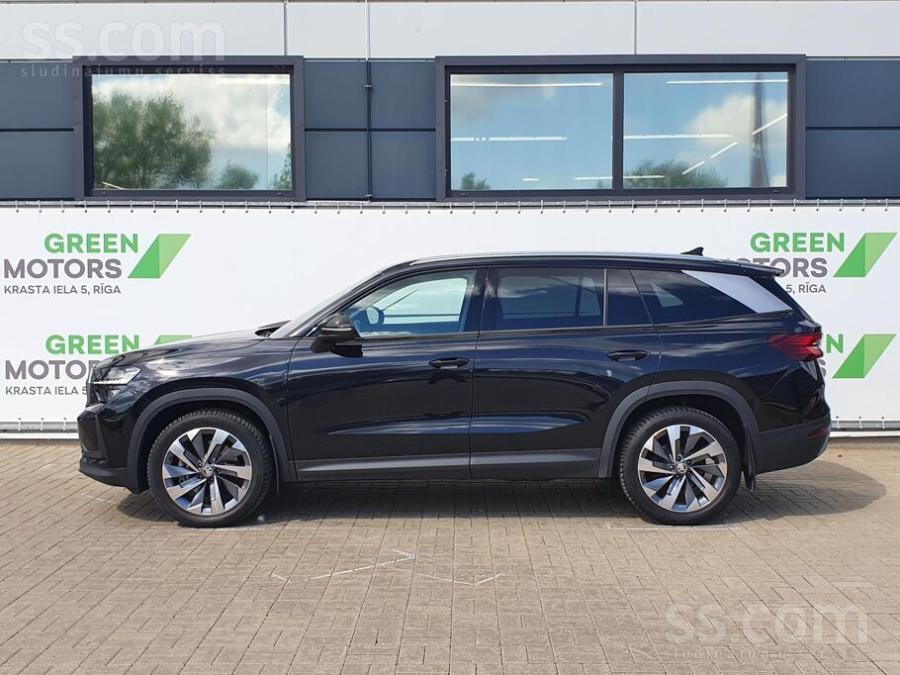 Черный Шкода Kodiaq 2024 в Рига, объемом двигателя 2.00 л и пробегом 20 тыс. км за 38500 €, фото 4 на AUTOMOTO.COM.LV
