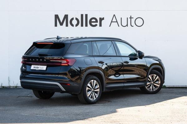 Черный Шкода Kodiaq 2024 в Рига, объемом двигателя 1.50 л и пробегом 39 тыс. км за 33500 €, фото 4 на AUTOMOTO.COM.LV