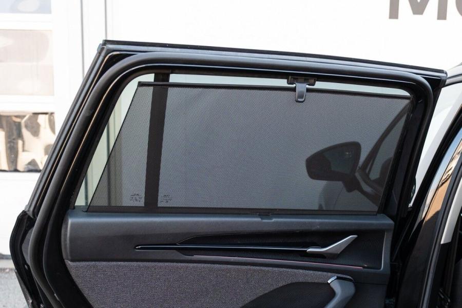 Black Skoda Kodiaq 2024 in Riga, with an engine capacity of 1.50 L and mileage of 39 thousand km for 33500 €, photo 11 on AUTOMOTO.COM.LV