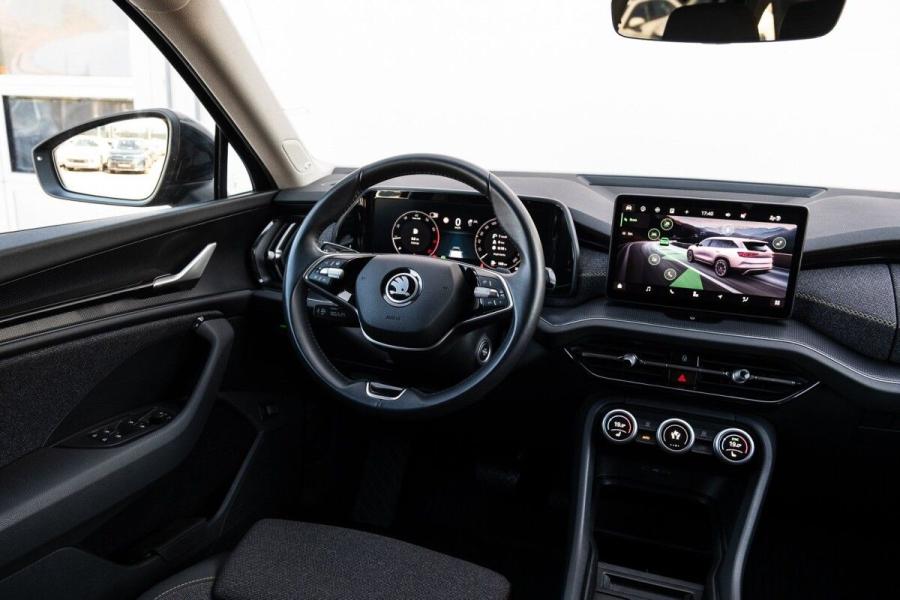 Black Skoda Kodiaq 2024 in Riga, with an engine capacity of 1.50 L and mileage of 39 thousand km for 33500 €, photo 12 on AUTOMOTO.COM.LV