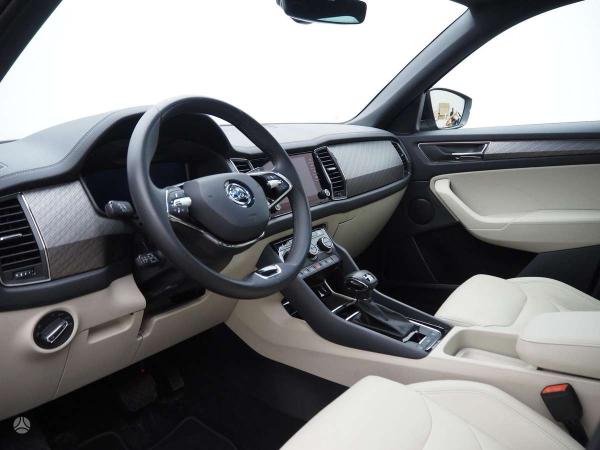 Black Skoda Kodiaq 2024 in Vilnius, with an engine capacity of 1.98 L and mileage of 134 thousand km for 31600 €, photo 9 on AUTOMOTO.COM.LV