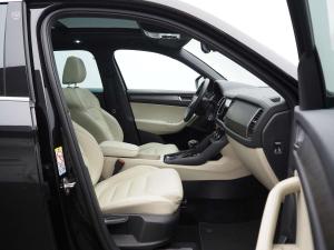 Black Skoda Kodiaq 2024 in Vilnius, with an engine capacity of 1.98 L and mileage of 134 thousand km for 31600 €, photo 12 on AUTOMOTO.COM.LV