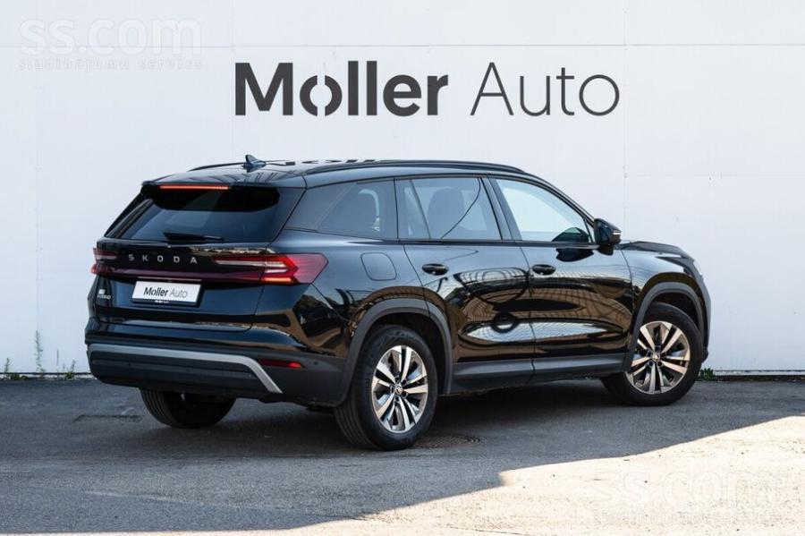 Melns Skoda Kodiaq 2024 Rīga, ar dzinēja tilpumu 1.50 L un nobraukumu 39 tūkst. km par 33500 €, foto 5 vietnē AUTOMOTO.COM.LV
