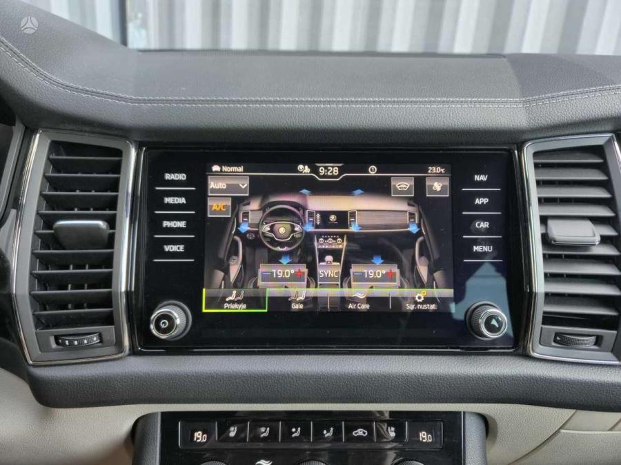 Черный Шкода Kodiaq 2024 в Вильнюс, объемом двигателя 1.98 л и пробегом 74 тыс. км за 37500 €, фото 15 на AUTOMOTO.COM.LV