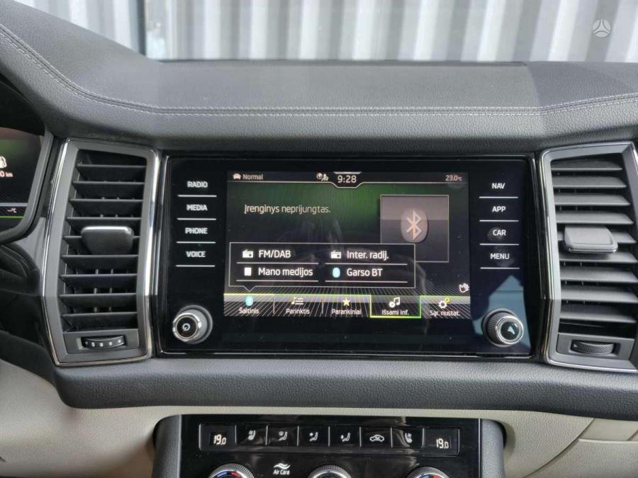 Melns Skoda Kodiaq 2024 Viļņa, ar dzinēja tilpumu 1.98 L un nobraukumu 74 tūkst. km par 37500 €, foto 14 vietnē AUTOMOTO.COM.LV