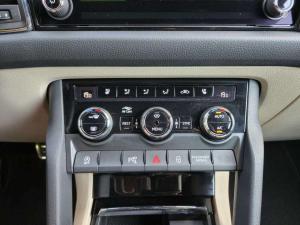 Melns Skoda Kodiaq 2024 Viļņa, ar dzinēja tilpumu 1.98 L un nobraukumu 74 tūkst. km par 37500 €, foto 20 vietnē AUTOMOTO.COM.LV