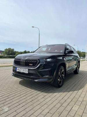 Черный Шкода Kodiaq 2024 в Клайпеда, объемом двигателя 1.98 л и пробегом 32 тыс. км за 38880 €, фото 5 на AUTOMOTO.COM.LV