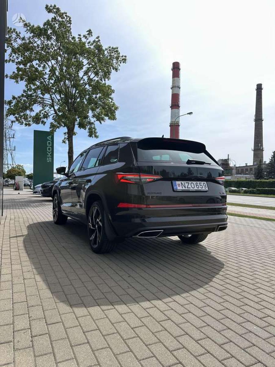 Черный Шкода Kodiaq 2024 в Клайпеда, объемом двигателя 1.98 л и пробегом 32 тыс. км за 38880 €, фото 8 на AUTOMOTO.COM.LV