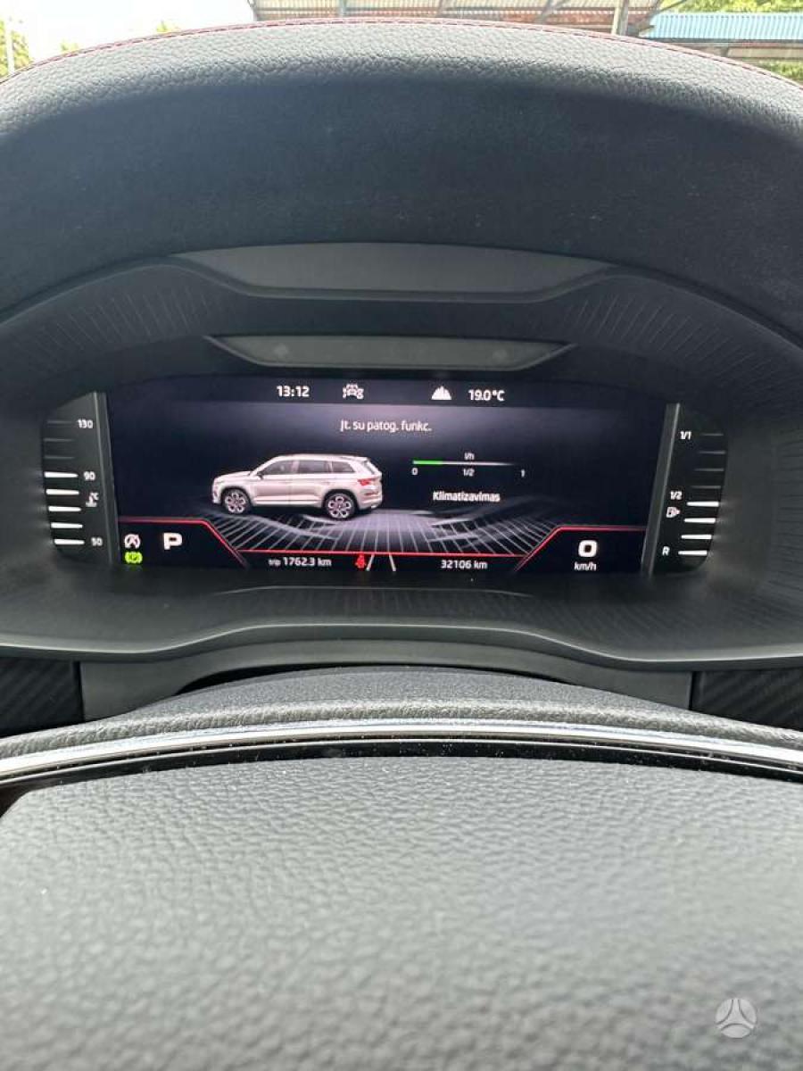 Черный Шкода Kodiaq 2024 в Клайпеда, объемом двигателя 1.98 л и пробегом 32 тыс. км за 38880 €, фото 18 на AUTOMOTO.COM.LV