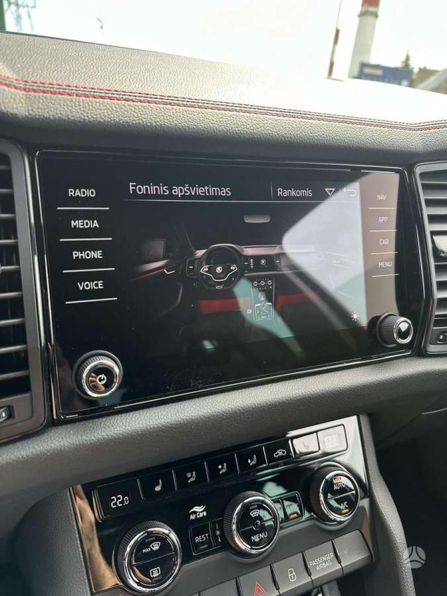 Черный Шкода Kodiaq 2024 в Клайпеда, объемом двигателя 1.98 л и пробегом 32 тыс. км за 38880 €, фото 21 на AUTOMOTO.COM.LV