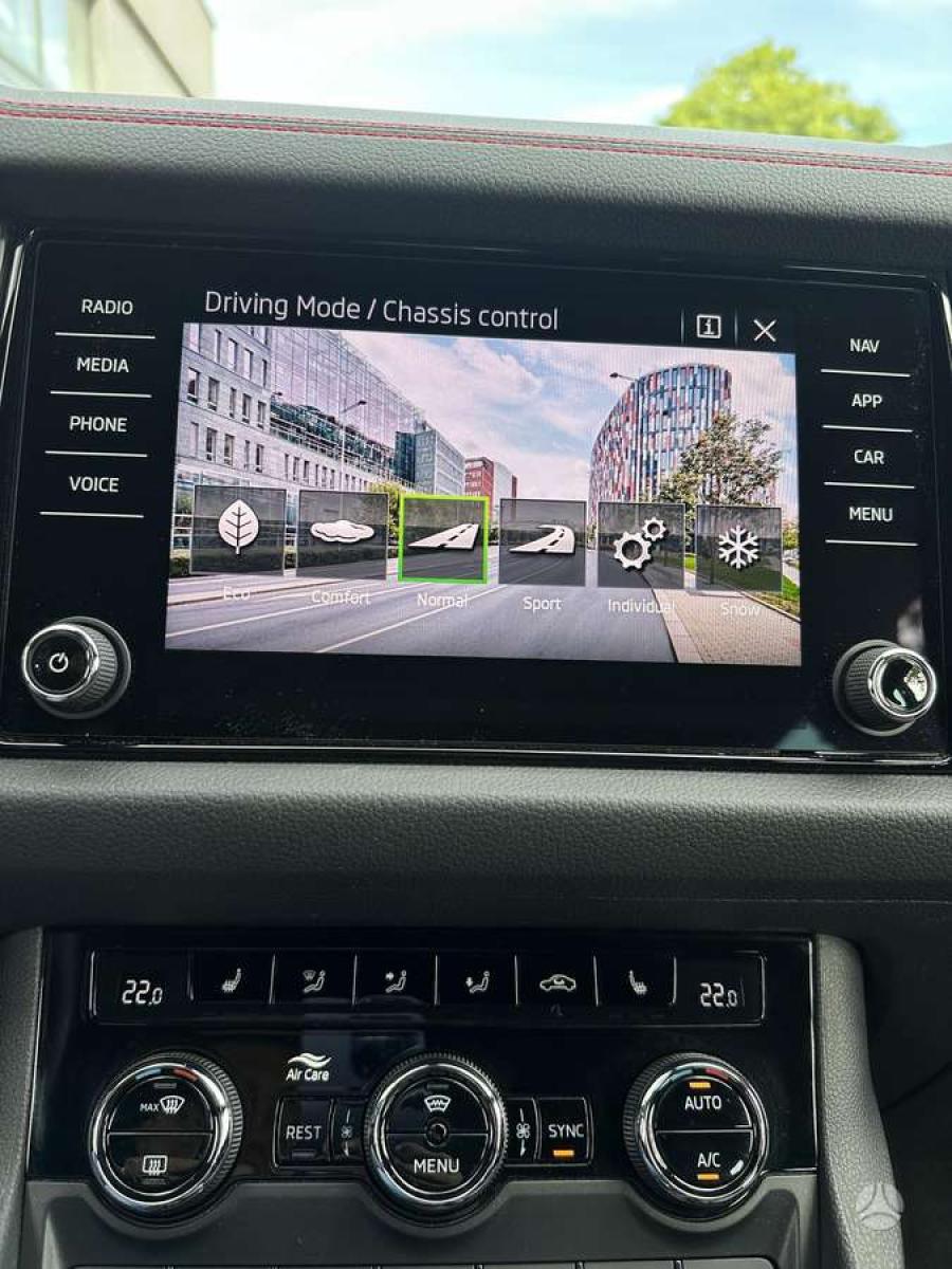 Черный Шкода Kodiaq 2024 в Клайпеда, объемом двигателя 1.98 л и пробегом 32 тыс. км за 38880 €, фото 26 на AUTOMOTO.COM.LV