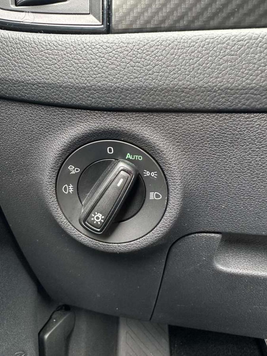 Черный Шкода Kodiaq 2024 в Клайпеда, объемом двигателя 1.98 л и пробегом 32 тыс. км за 38880 €, фото 29 на AUTOMOTO.COM.LV