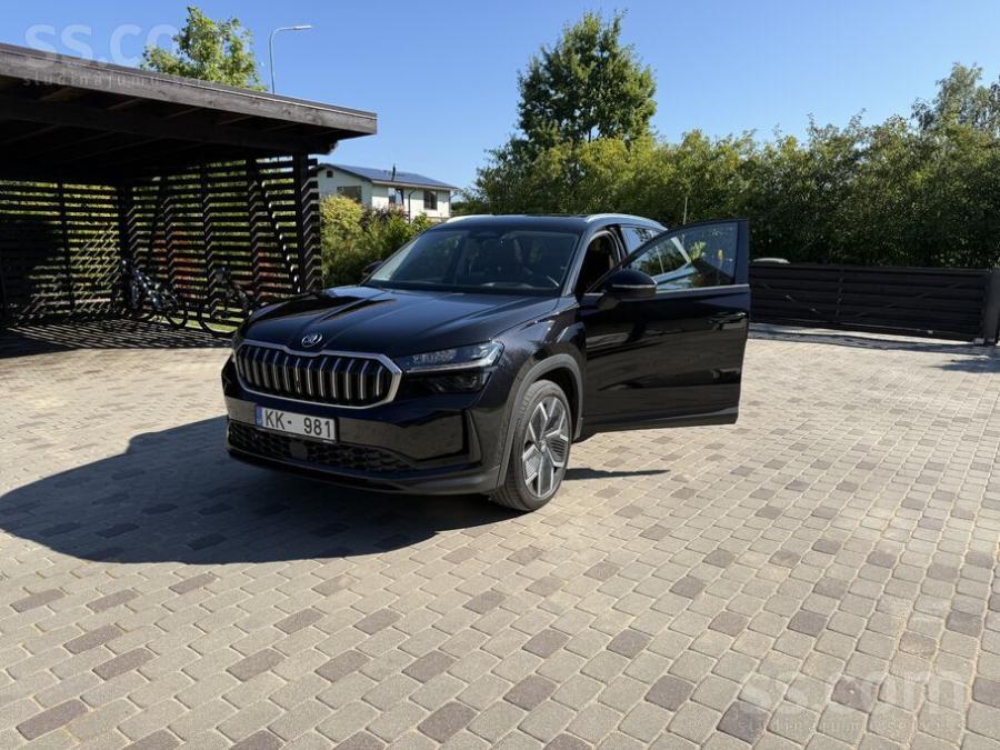 Black Skoda Kodiaq 2024 in Riga, with an engine capacity of 2.00 L and mileage of 50 thousand km for 38600 €, photo 5 on AUTOMOTO.COM.LV